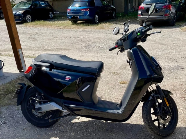 NIU MQI GT 70KM/H Version L3e-A1 ELEKTROROLLER EUR 700,00 - PicClick DE