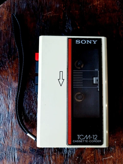 WALKMAN SONY TCM-12 cassette corder EUR 26,00 - PicClick IT