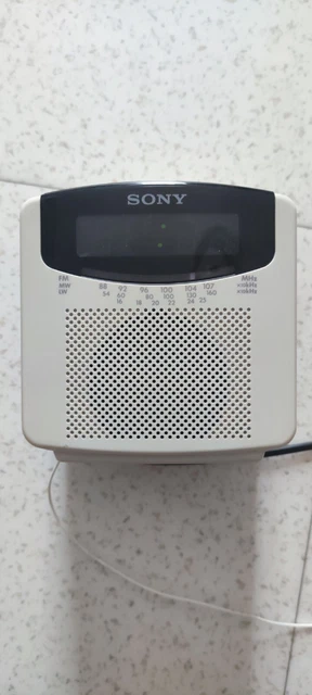 RÉVEIL RADIO SONY Digicube CUBE FM AM EUR 30,00 - PicClick FR