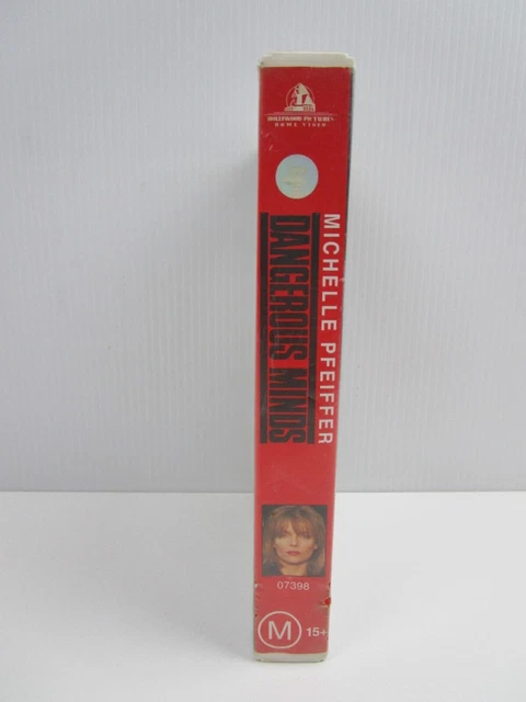 DANGEROUS MINDS, MICHELLE Pfeiffer, VHS Tape, Vintage Video, Movie, M15 ...