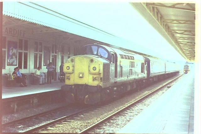 2 X 35MM Railway Colour Negative class 37 043 at Cardiff £1.75 ...