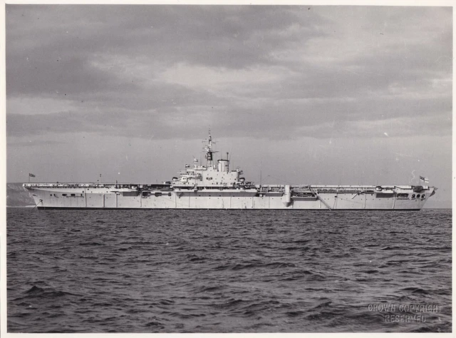 ORIGINAL PRESS PHOTO Royal Navy HMS Centaur (R06) Aircraft Carrier 20.5 ...