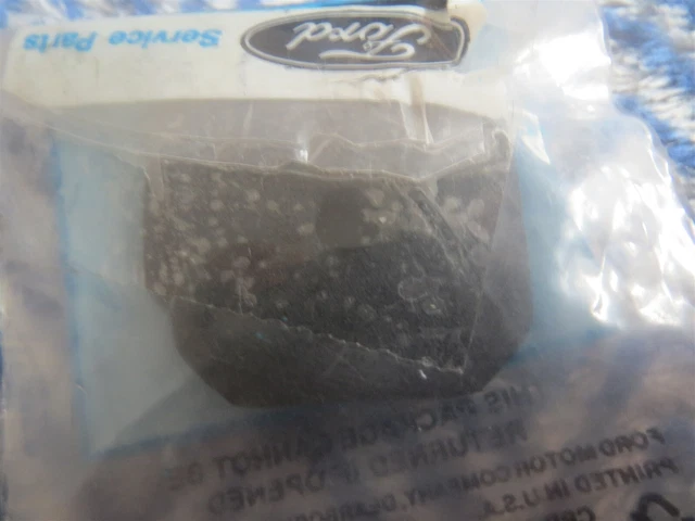 NOS FORD MATÉRIEL Isolant Pièce Numéro E7GZ-17765- Lot De 2 Neuf EUR 4 ...