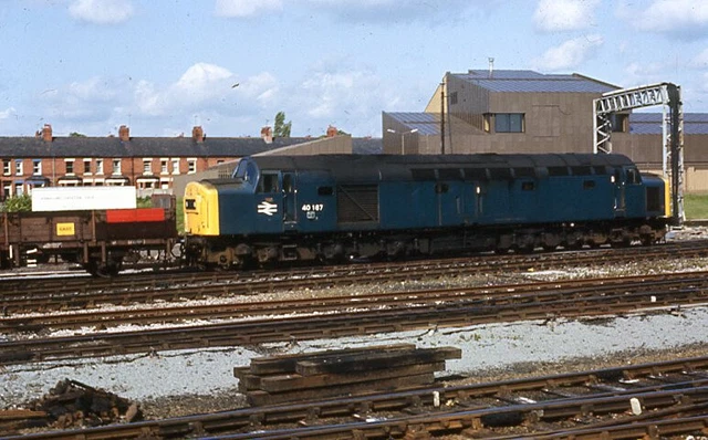 ORIGINAL COLOUR SLIDE of 40167 BR class 40 diesel loco £2.25 - PicClick UK