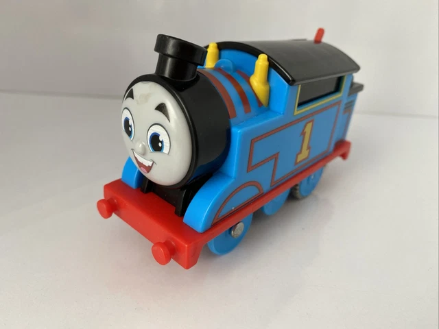 ALL ENGINES GO! Thomas Motorised Train Trackmaster Thomas and Friends ...