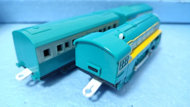 THOMAS & FRIENDS Plarail TOMY Trackmaster Connor Original Coach Set £45 ...