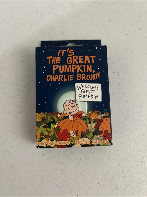 CHARLIE BROWN ITS The Great Pumpkin, Charlie Brown Peanuts Playing ...