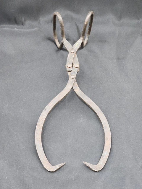 VINTAGE FORGED ICE Block Carry Tongs steel primitive old metal hook ...