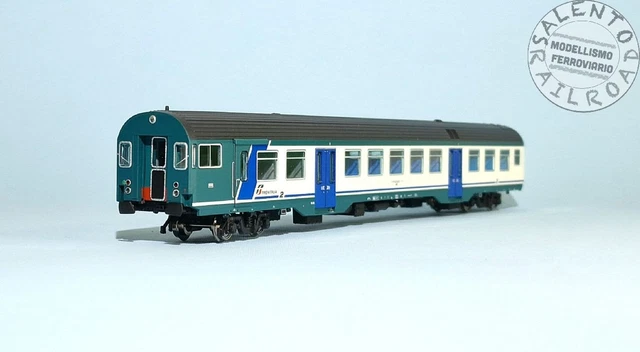 VITRAINS 3195 - H0 1:87 coach Pilot Loop FS Xmpr 'Revamping' Mdvc Age £ ...
