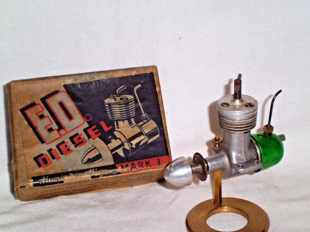 VINTAGE,BOXED, ED &BEE& MkI, 1cc AERO DIESEL ENGINE, IN VERY NICE ...