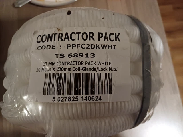 CONTRACTOR PACK 10 m x 20mm Flexible Conduit and glands £12.00 ...