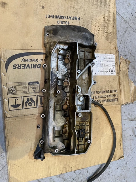 MERCEDES-BENZ VITO W639 Ventildeckel Zylinderkopfhaube A6460101830 EUR ...