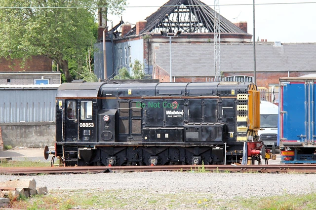 6X4 GLOSSY PHOTO BR Class 08 08853 @ Doncaster c.2019 [2] £1.10 ...