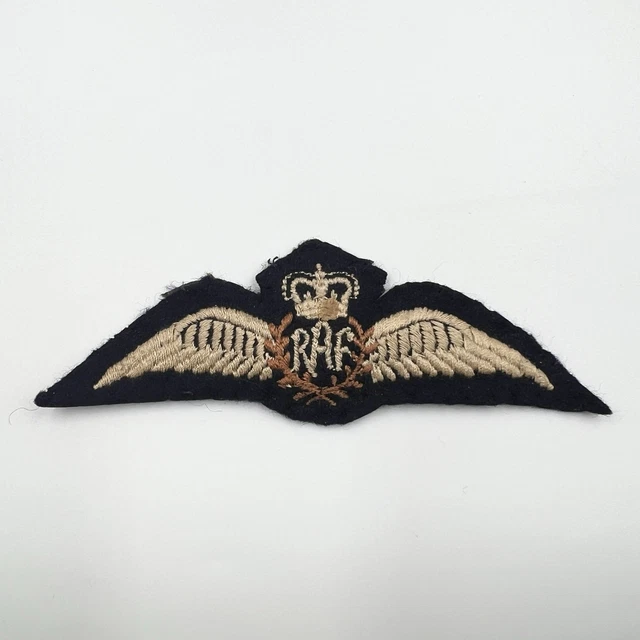 GENUINE POST WW2 RAF Royal Air Force Padded Pilots Wings £25.00 ...