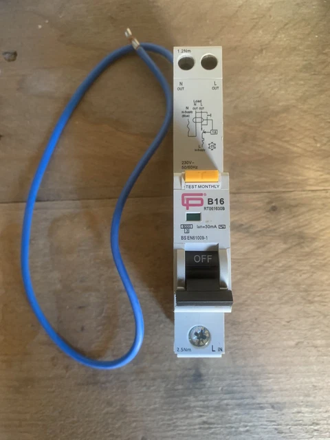 FUSEBOX 16A SINGLE Pole 6kA 30mA Type A B Curve RCBO Circuit Breaker RTA061630B £10.24 - PicClick UK