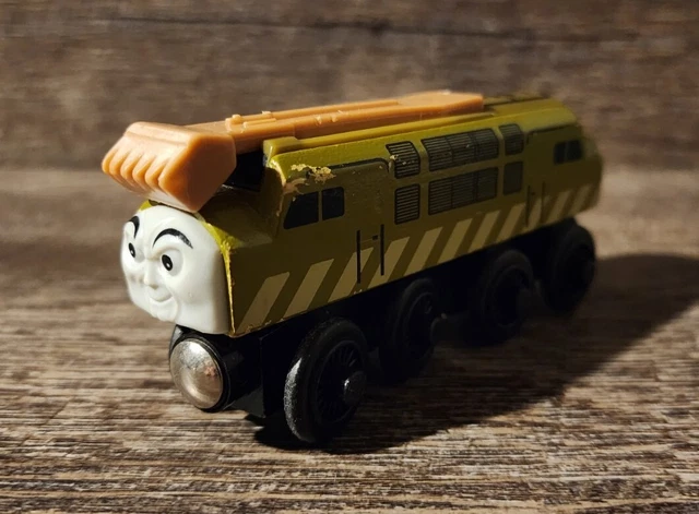 THOMAS THE TRAIN Diesel 10 Tank Engine Friends Wooden Railway Sliding ...