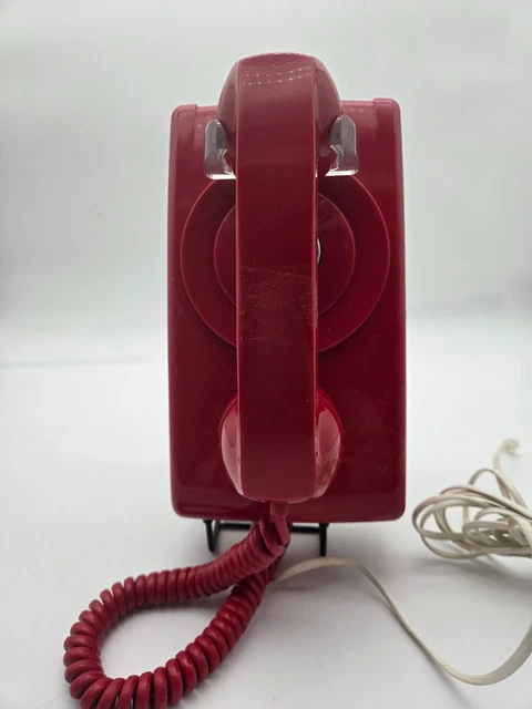 VINTAGE ITT WALL Hanging No Dial Red Batphone USA 1984 working ...