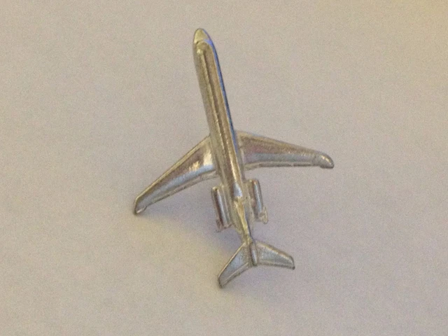 MCDONNELL DOUGLAS DC-9 C6 Jet Airliner Aircraft English Pewter Pin ...