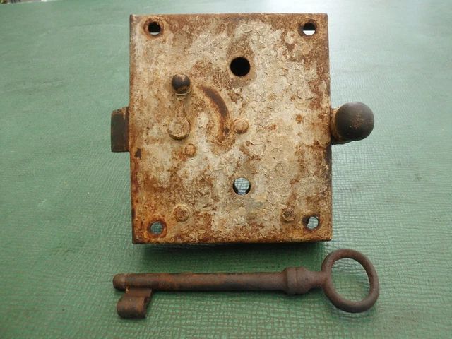 OLD SNAP LOCK pull lock box lock with key £41.26 - PicClick UK
