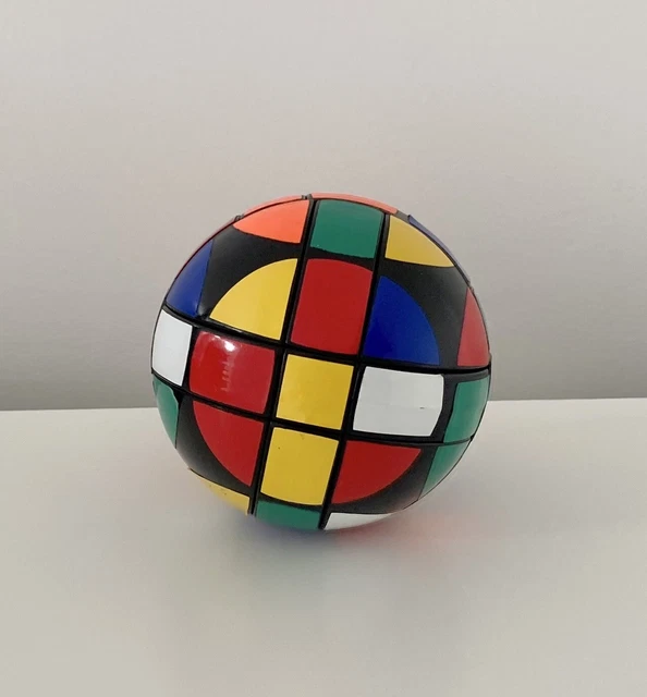 VINTAGE ROUND RUBIK'S Cube 80's Rubiks Magic Ball Round Toy Puzzle Rare ...