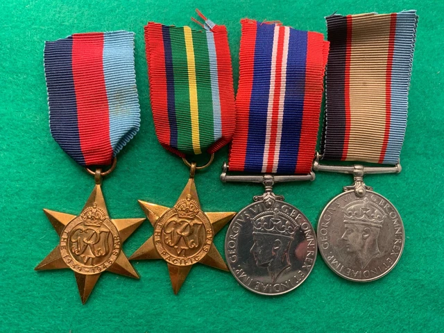 WW2 AUSTRALIAN MEDAL Group Bunbury Western Australia 17 Works Company D17 EUR 201,65 - PicClick FR