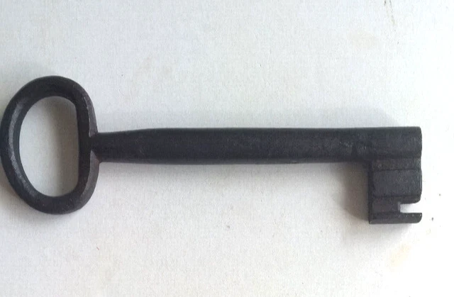 SUPERBE ET RARE ancienne grande clef cle de serrure XIXe EUR 25,00 ...