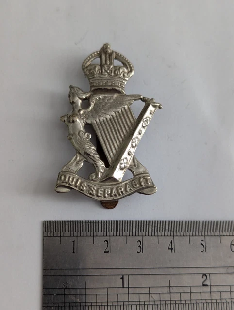 ROYAL IRISH RIFLES/ULSTER Rifles Cap Badge £12.50 - PicClick UK