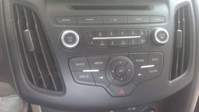 AUDIO EQUIPMENT RADIO Control Panel Fits 15-18 FOCUS 545545 EUR 105,64 ...