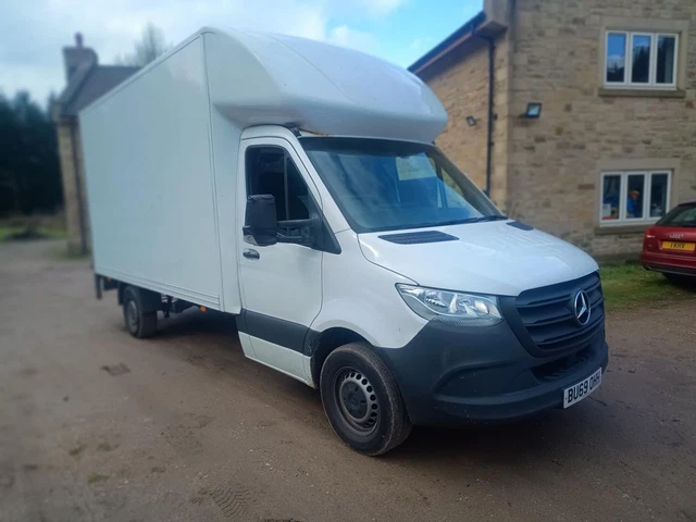 MERCEDES SPRINTER LUTON box with tail lift no vat £11,995.00 - PicClick UK