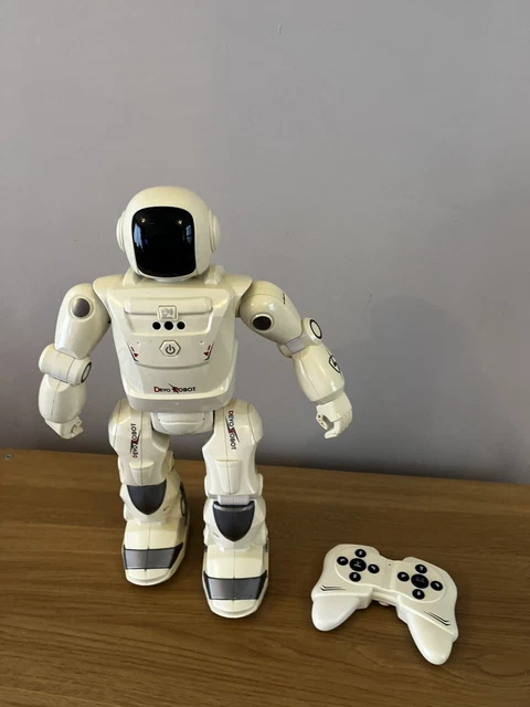 DEVO ROBOT SMART Interactive Walks Moves with Remote Control £27.75 ...
