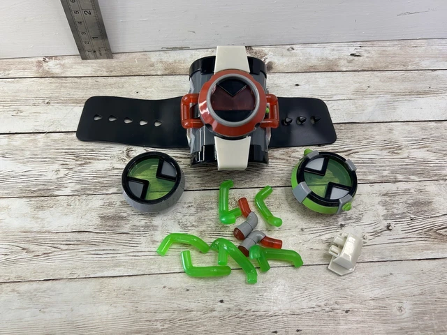 BEN 10 WATCH Cartoon Network Omnitrix Deluxe Creator Set Light & Sounds ...