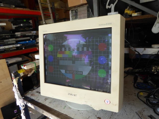 SONY CPD-E200E 16& CRT Colour Computer Display Monitor VINTAGE *WORN ...