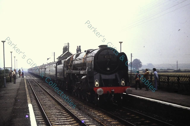RAILWAY SLIDE TRAIN Slide 35mm Locomotive No 92220 Green Hammerton (LF ...