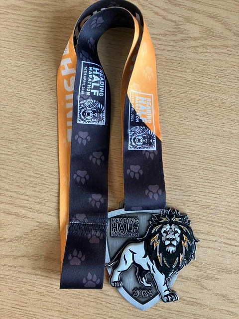 READING HALF MARATHON medal 2024 £14.00 - PicClick UK