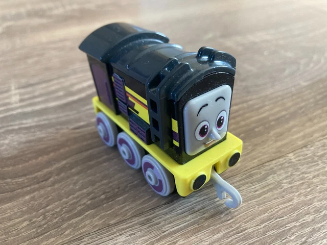 ALL ENGINES GO Diesel Train From Thomas The Tank engine & Friends Toy ...