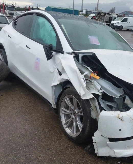 TRACTION MOTOR 2022 TESLA MODEL Y MK1 2022 On DRIVE MOTOR £900.00 ...