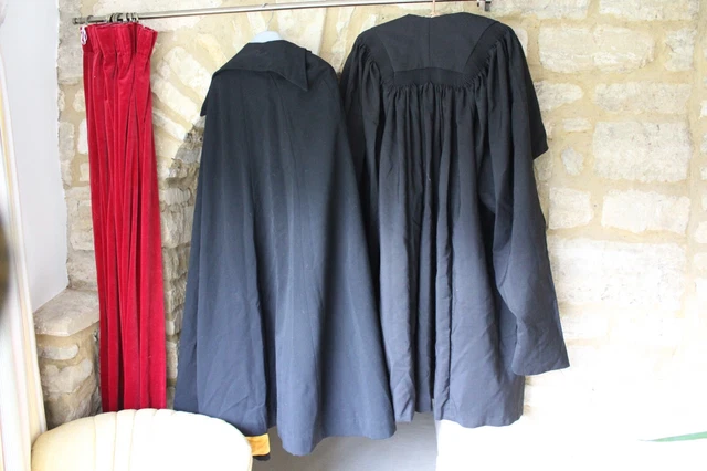 VINTAGE EDE & Ravenscroft Academic Graduation Black Gown Cloak Hood ...