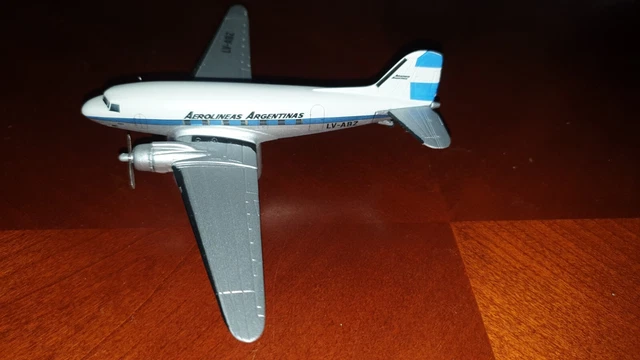 AEROLÍNEAS ARGENTINAS DC-3S in the scale of 1/144 (Code 3) circa 1946 ...
