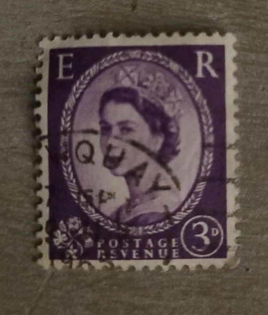 VINTAGE E R Wilding Queen Elizabeth II Postage Stamp Purple 1957 ...