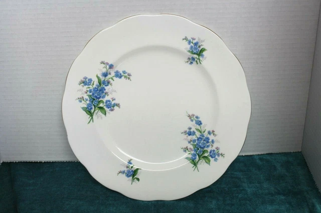 ROYAL ALBERT FORGET Me Not Fine Bone China Dinner Plate 10.25" EUC $21. ...