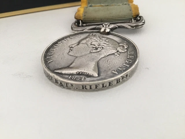 CRIMEA WAR MEDAL With Sebastopol Clasp. Regina Victoria 1954, Named ...