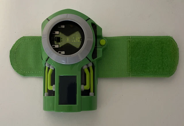 BEN 10 ULTIMATE Alien Ultimatrix Wrist Watch Omnitrix Bandai 2010 £19. ...
