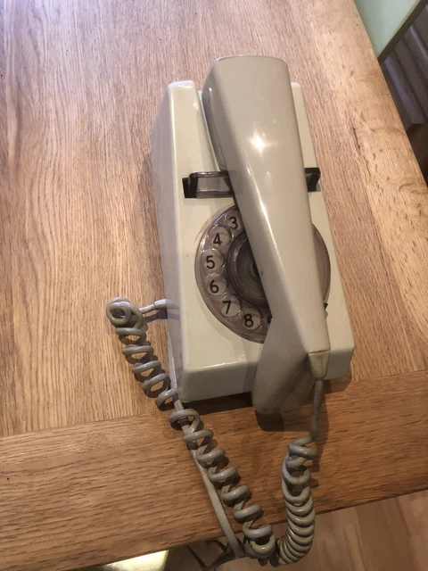 RETRO 1970/80S BT ROTARY DIAL TRIM PHONE CREAM GREEN Vgc £35.00 ...