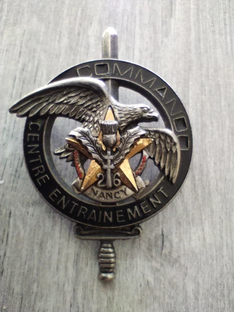 MÉDAILLE MILITAIRE INSIGNE brevet centre entrainement commando 26° RI CEC NANCY EUR 3,99 ...