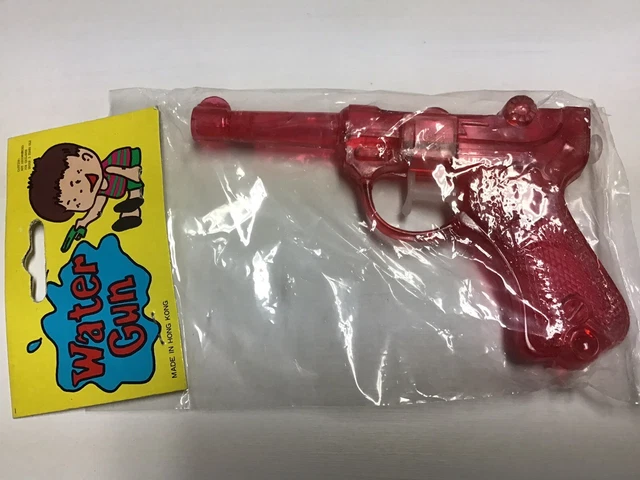 VINTAGE BRIGHT RED Plastic Water Squirt Luger Gun Toy 9mm $12.50 ...