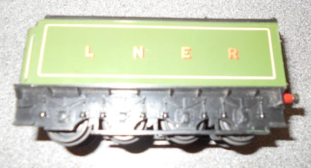 TRIANG HORNBY LNER Corridor Tender £12.00 - PicClick UK