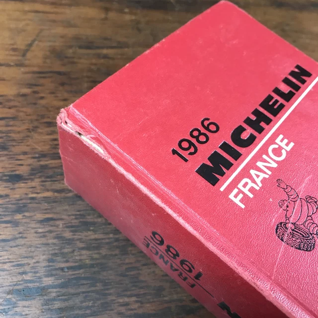 VINTAGE 1986 MICHELIN Tyers Guide To France Road Map Book Hard Back ...