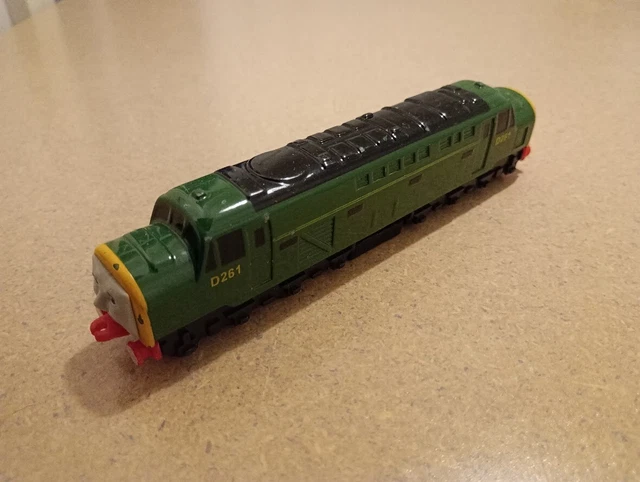 D261 THE DIESEL ERTL Die Cast Train 2001 Thomas The Tank Engine ...