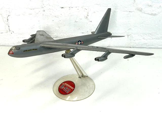 VINTAGE USAF BOEING Stratofortress Bomber Plastic Model Aircraft ...