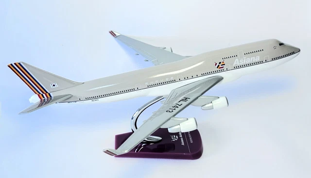 BOEING 747-400 ASIANA Airlines Corporate Snap Fit Collectors Model ...